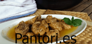 Pollo encebollado salvadoreño - Pantori